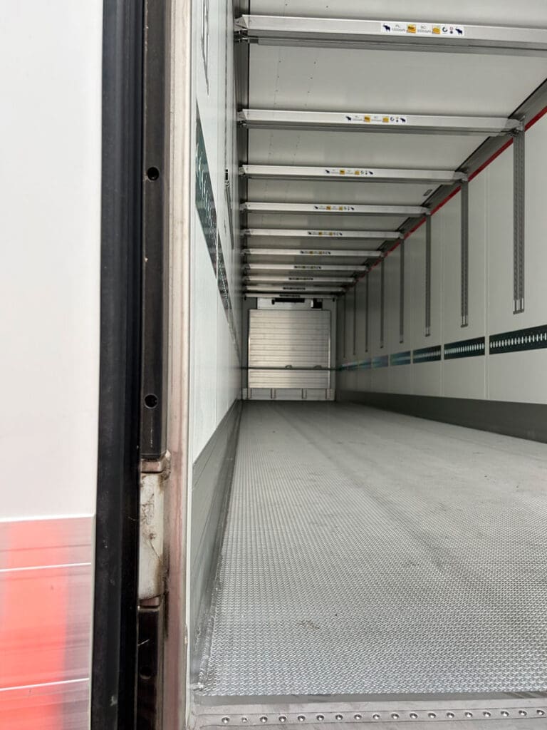 Trailers | Eurocold Refrigerated Trucks